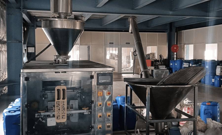 Automatic Powder Packing Machine with Screw Feeder | SurplusPack